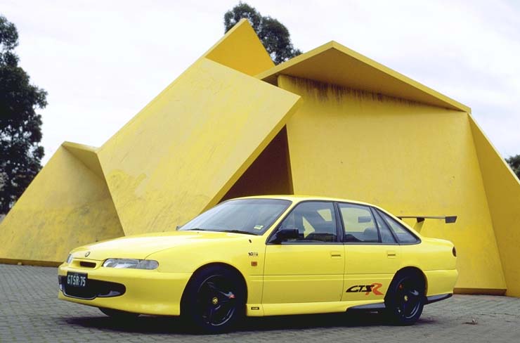 HSV GTS-R 215i VS | FantasyCars